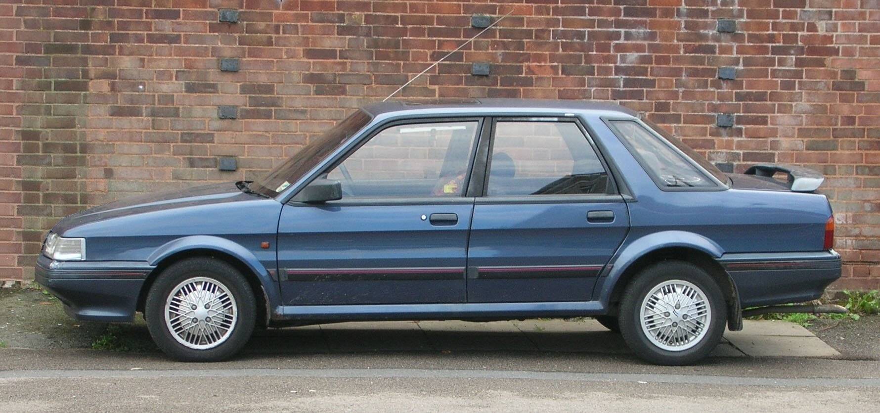 Rover Montego 2.0 GTi (117 Hp)